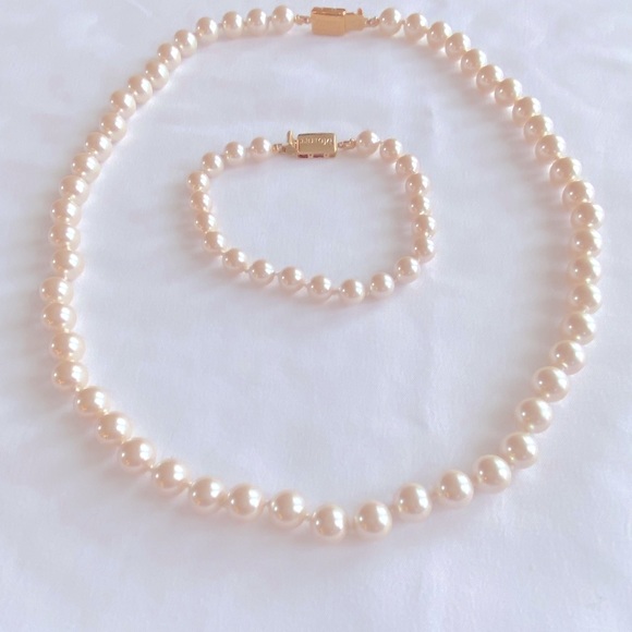Monet | Jewelry | Vintage Monet Pearl Necklace And Bracelet | Poshmark